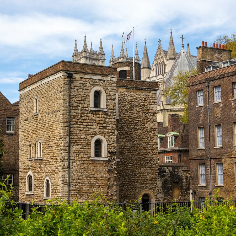 Jewel Tower: Medieval London Treasure